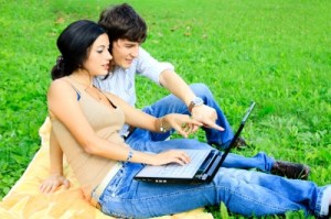 Why You Shouldn’t Change Your Facebook Relationship Status | Dee's ...